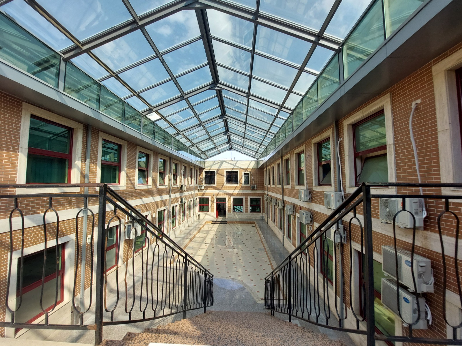 FIMIF - Fakulteti i Inxhinierisë Matematike dhe Inxhinierisë Fizike